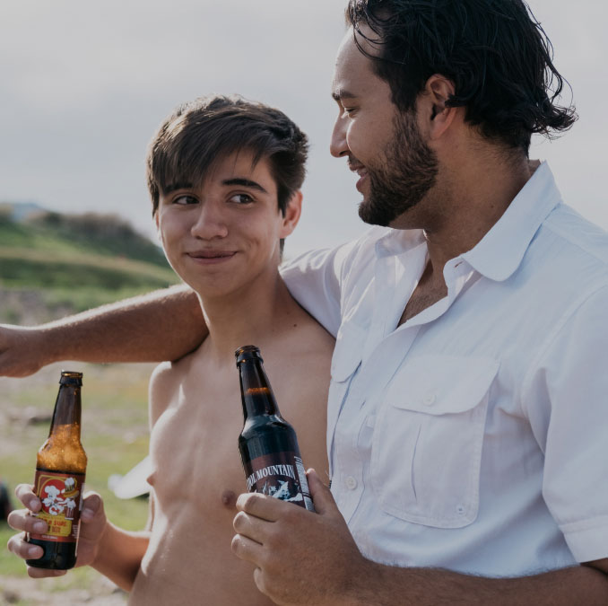 Craft Root Beer Delivered To You | ROOT BEER CLUB